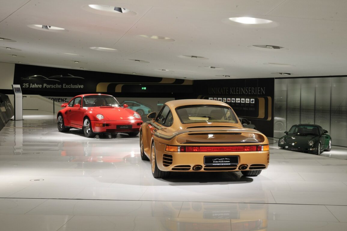 Porsche Supercars & Hypercars