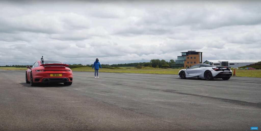 Pure Drag Racing: Porsche 911 Turbo S vs McLaren 720S | SuperCars.net