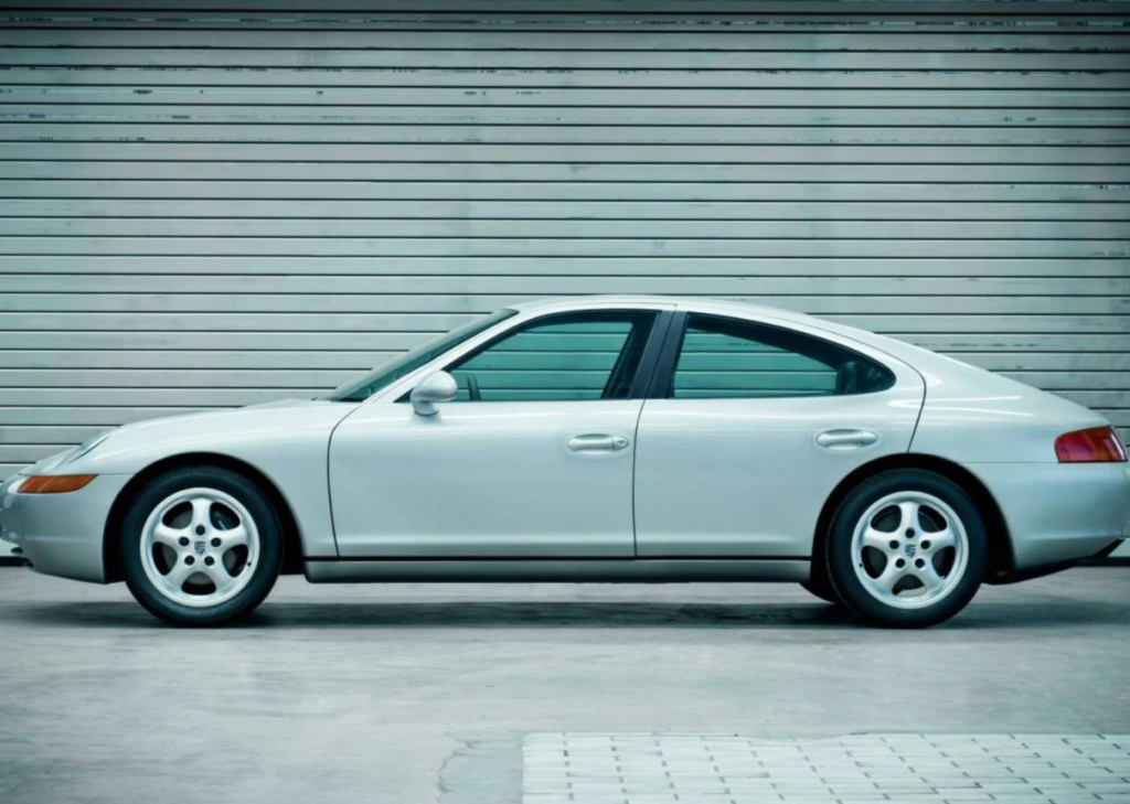Porsche 989 (1991)