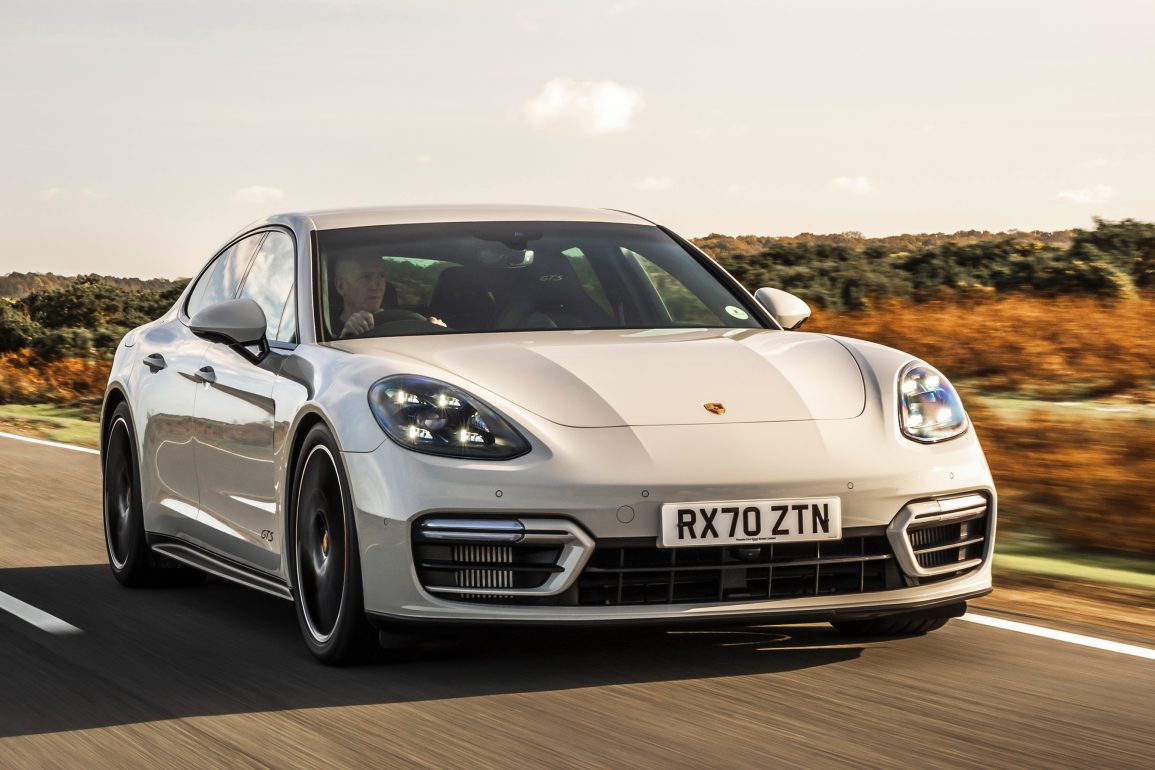 Porsche Panamera (2nd Generation) - Research Hub
