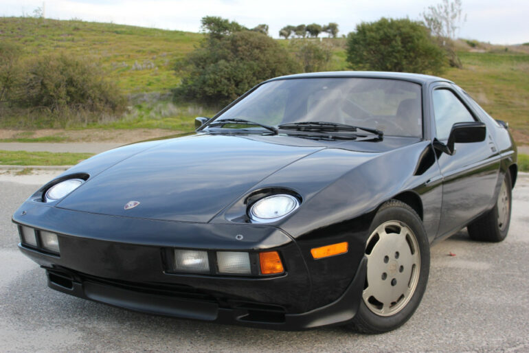 Porsche 928 S (1983) - Specifications & Performance