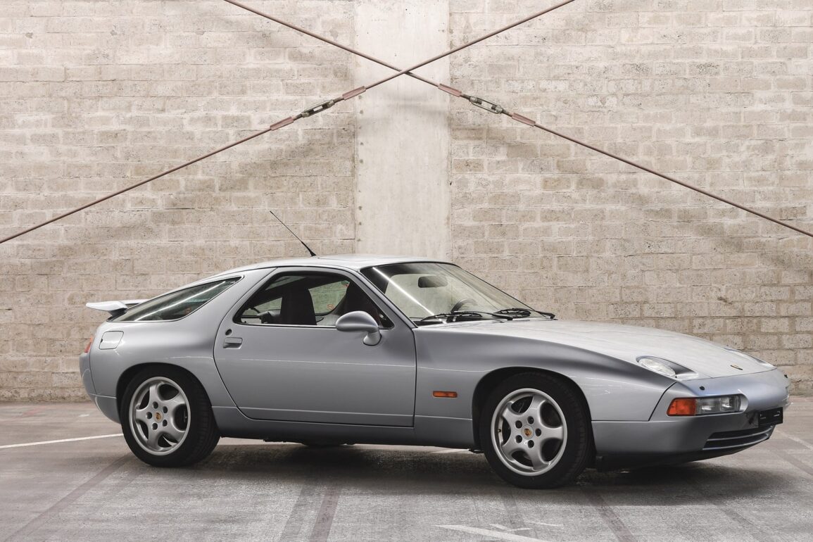 Porsche 928 - Research Hub
