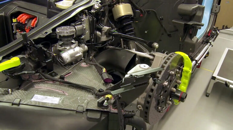 The Porsche 918 - How It's Made - Stuttcars