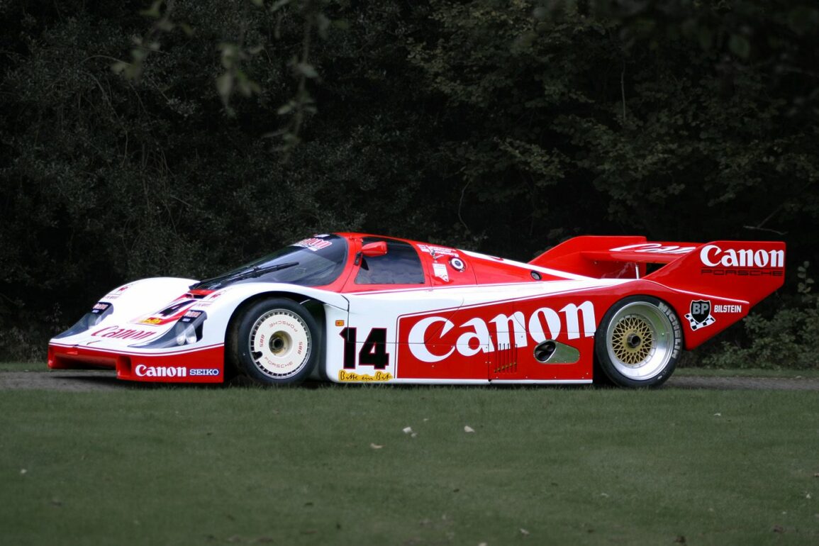 Porsche 956 - Ultimate Model Guide