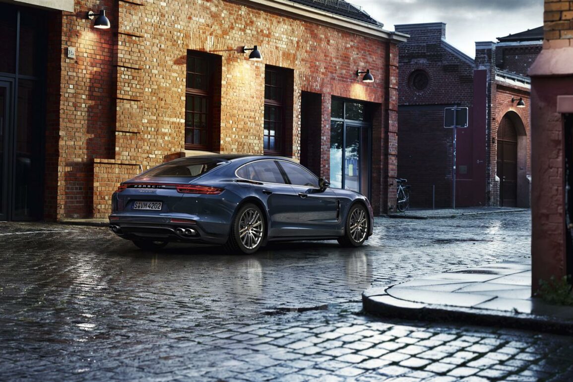 Porsche Panamera (2nd Generation) - Ultimate Model Guide