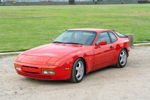 Porsche 944 Coupe (1986) – Specifications & Performance
