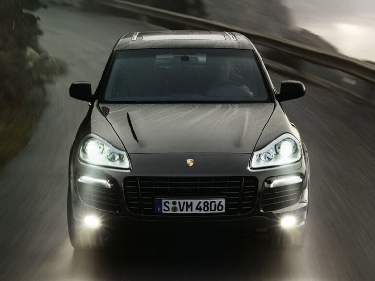 Porsche Cayenne 957 - The Story
