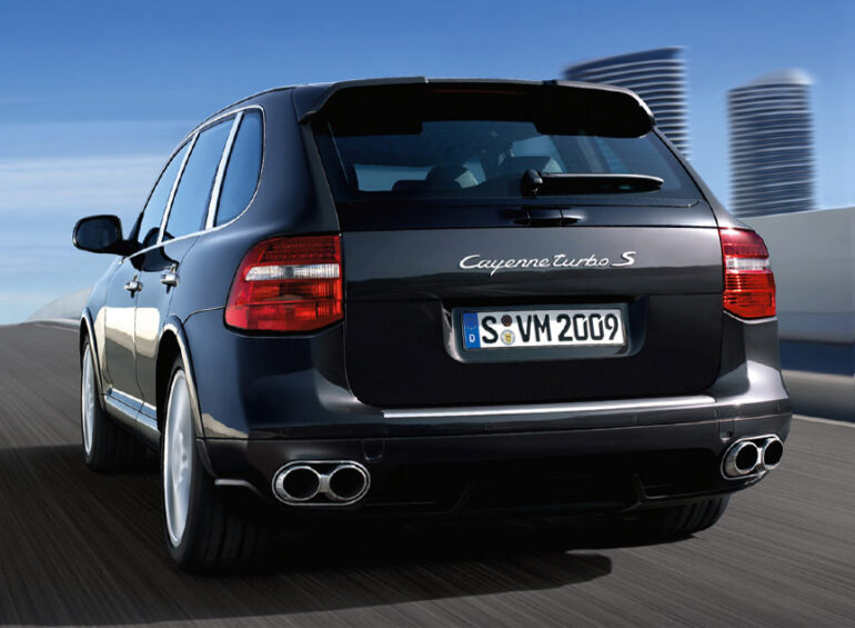 Porsche Cayenne 957 - The Story - Stuttcars