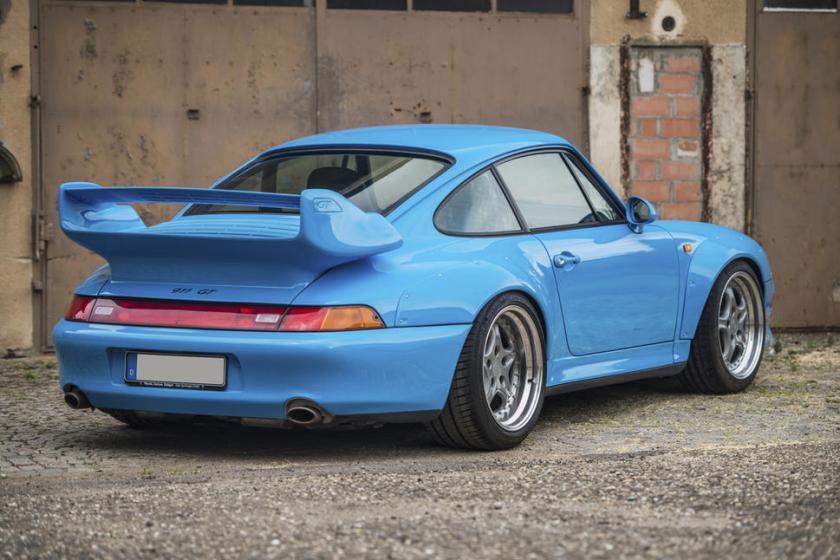 Porsche 911 GT2 (1995 - 1996) – Specifications & Performance