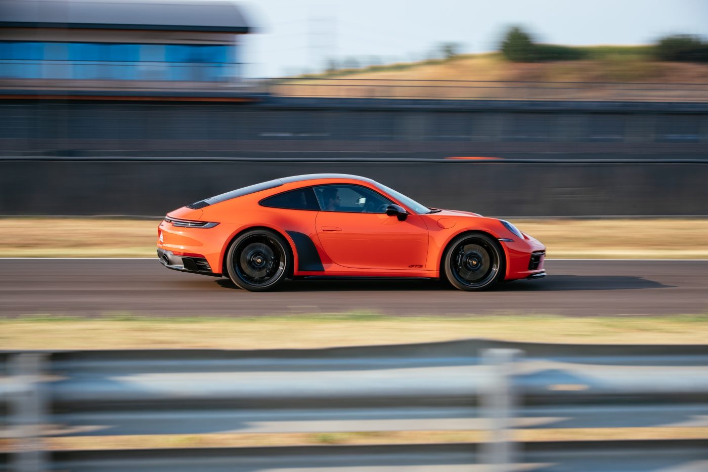 Porsche 911 Carrera 4 GTS Coupe (992.1) (2022 - 2024)