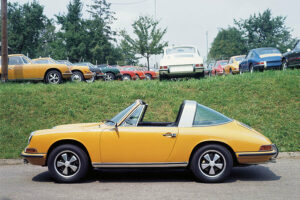 Porsche 911 (F-Series) - Ultimate Model Guide