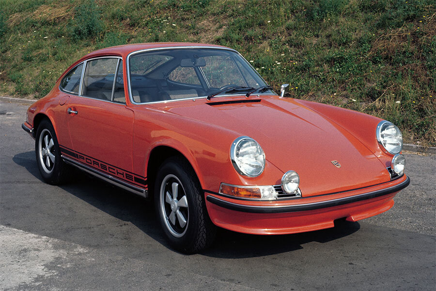 Porsche 911 (F-Series) - Ultimate Model Guide
