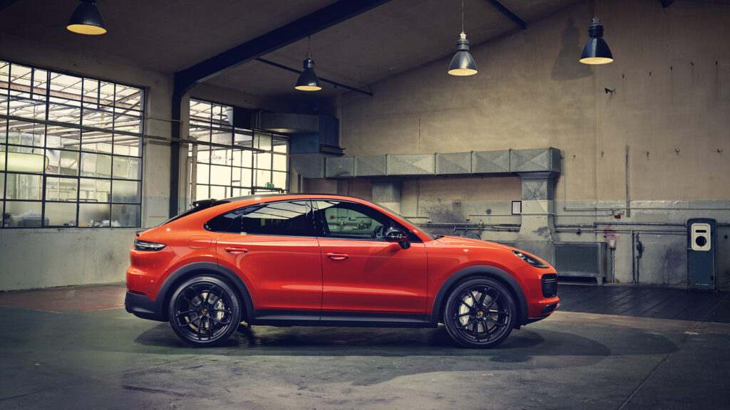 Porsche Cayenne - Ultimate Guide (Every Generation & Variant)