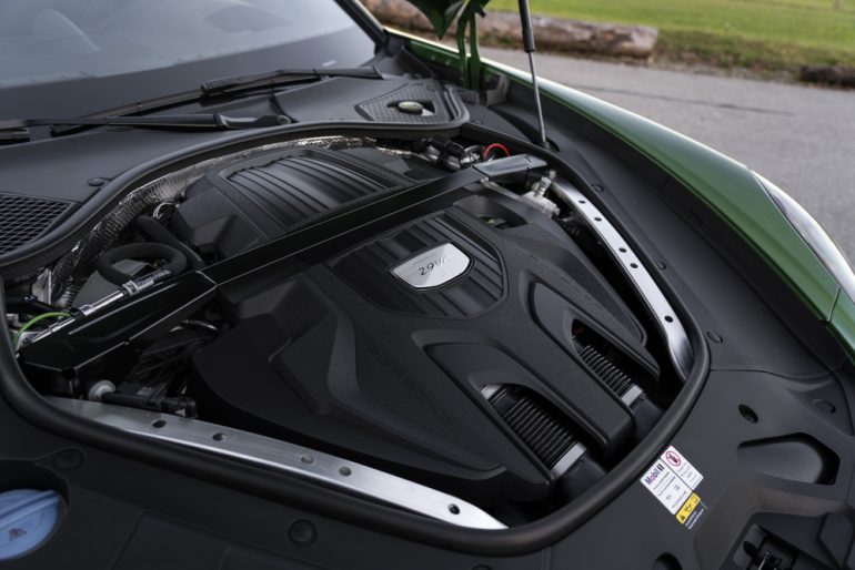 2019 Porsche Panamera GTS Sport Turismo Guide: History, Specifications ...