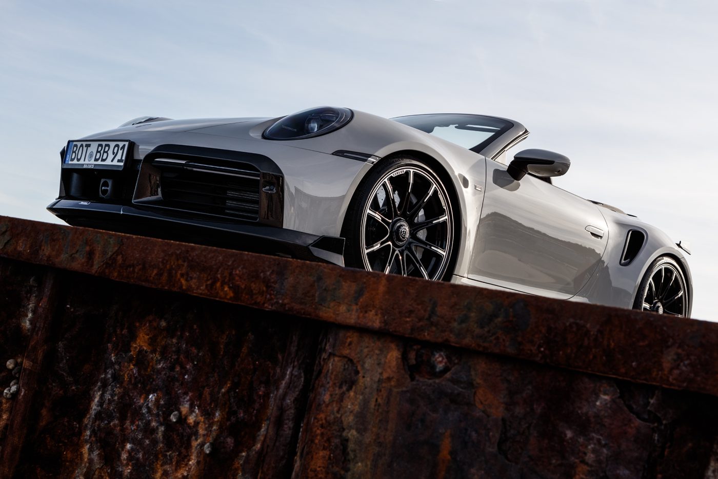 Brabus' First Official Porsche Project is a Bananas 820hp 911 Turbo S