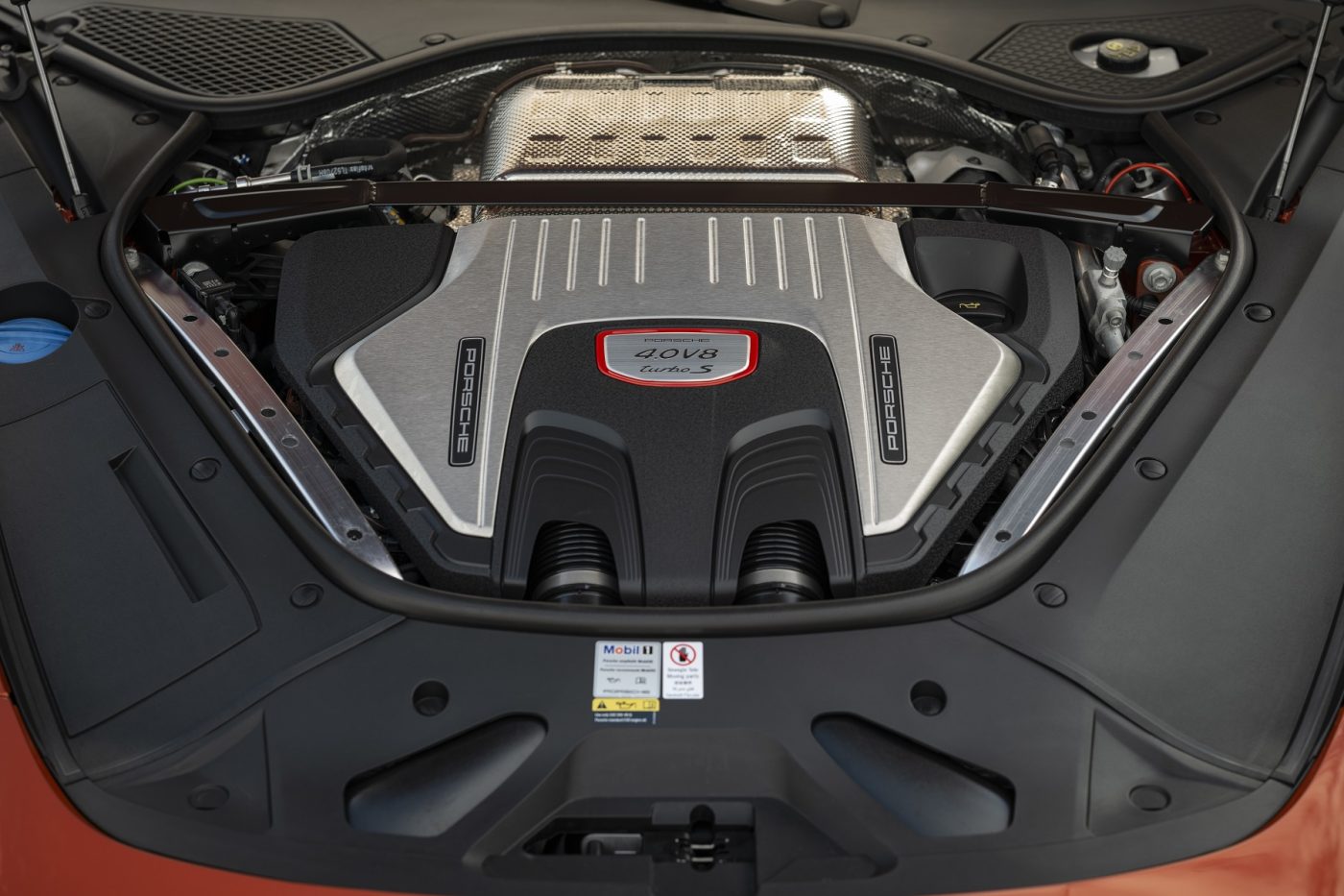 2021-2023 Porsche Panamera Turbo S Guide