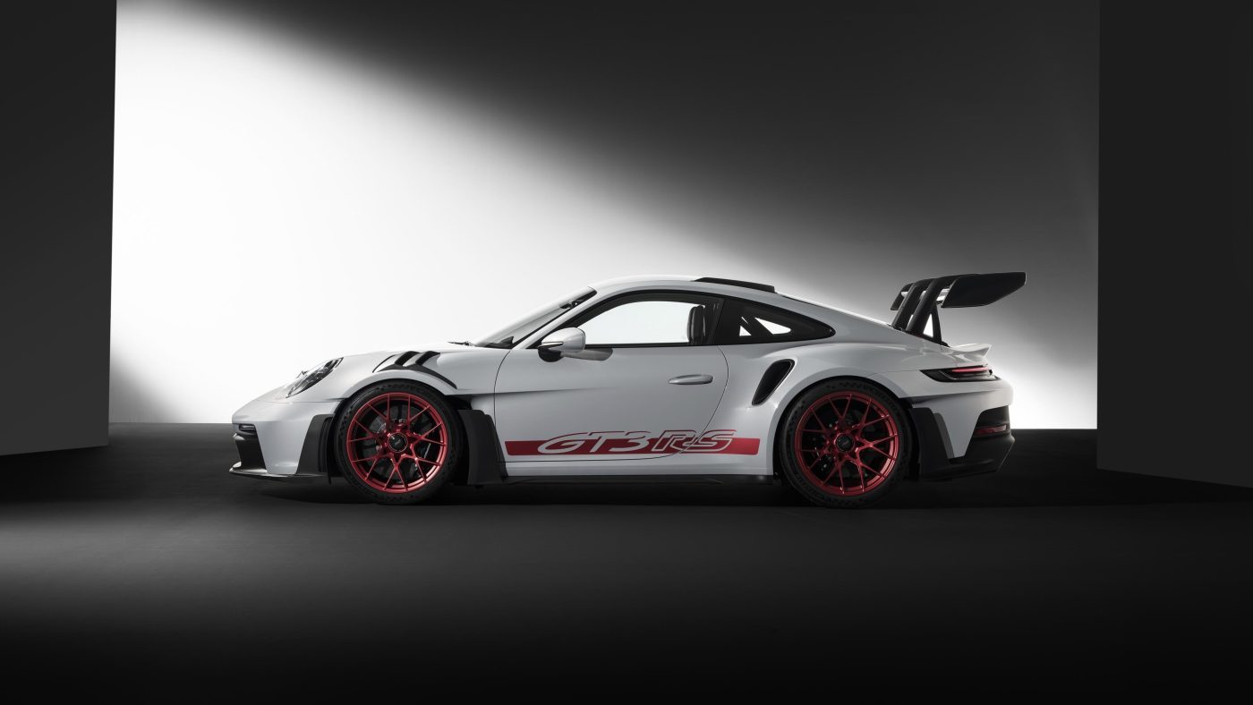 Porsche 911 GT3 RS (992.1) (2023) – Specifications & Performance
