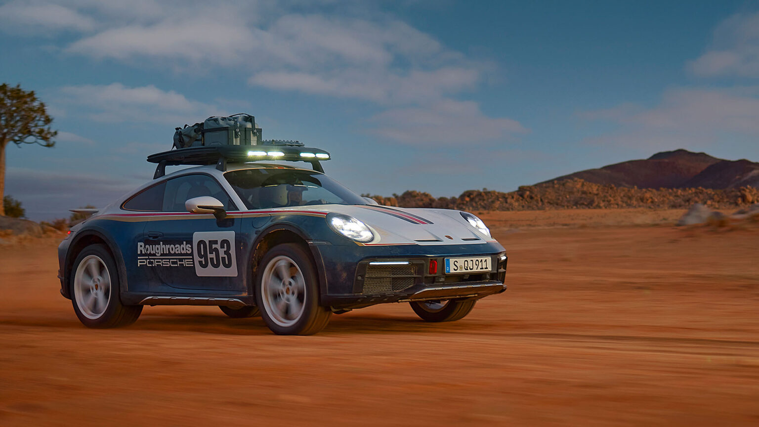 The off-road Porsche that's not a Cayenne, the new 2023 911 Dakar