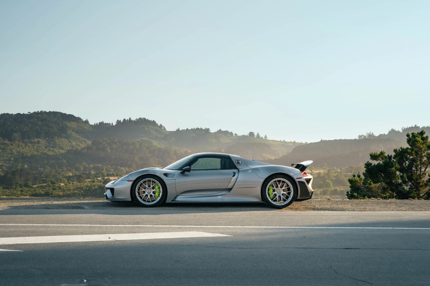 FOR SALE: 2015 Porsche 918 Spyder Weissach Package At Issimi