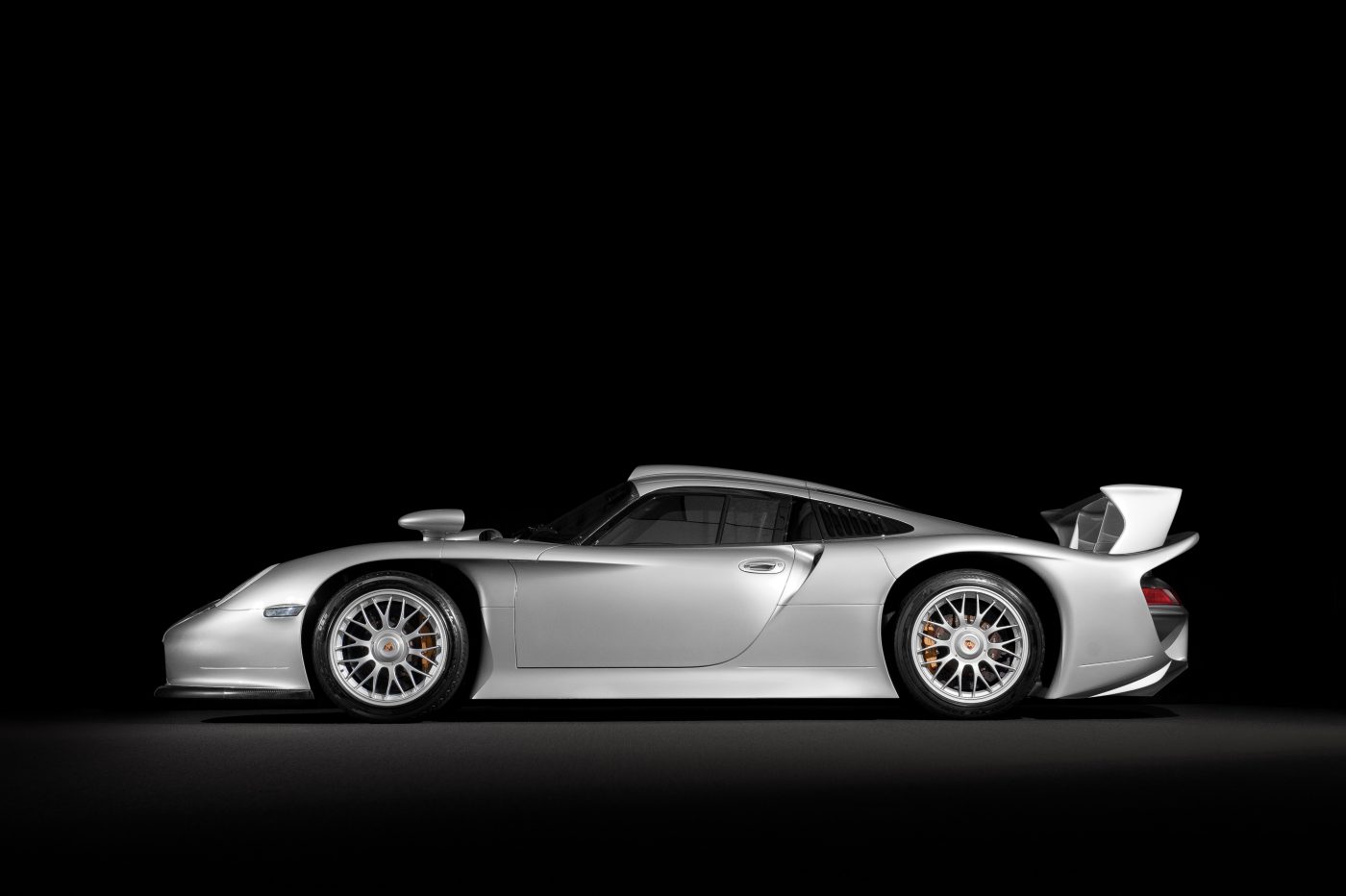 Porsche Of The Day: 1998 Porsche 911 GT1-98 Straßenversion