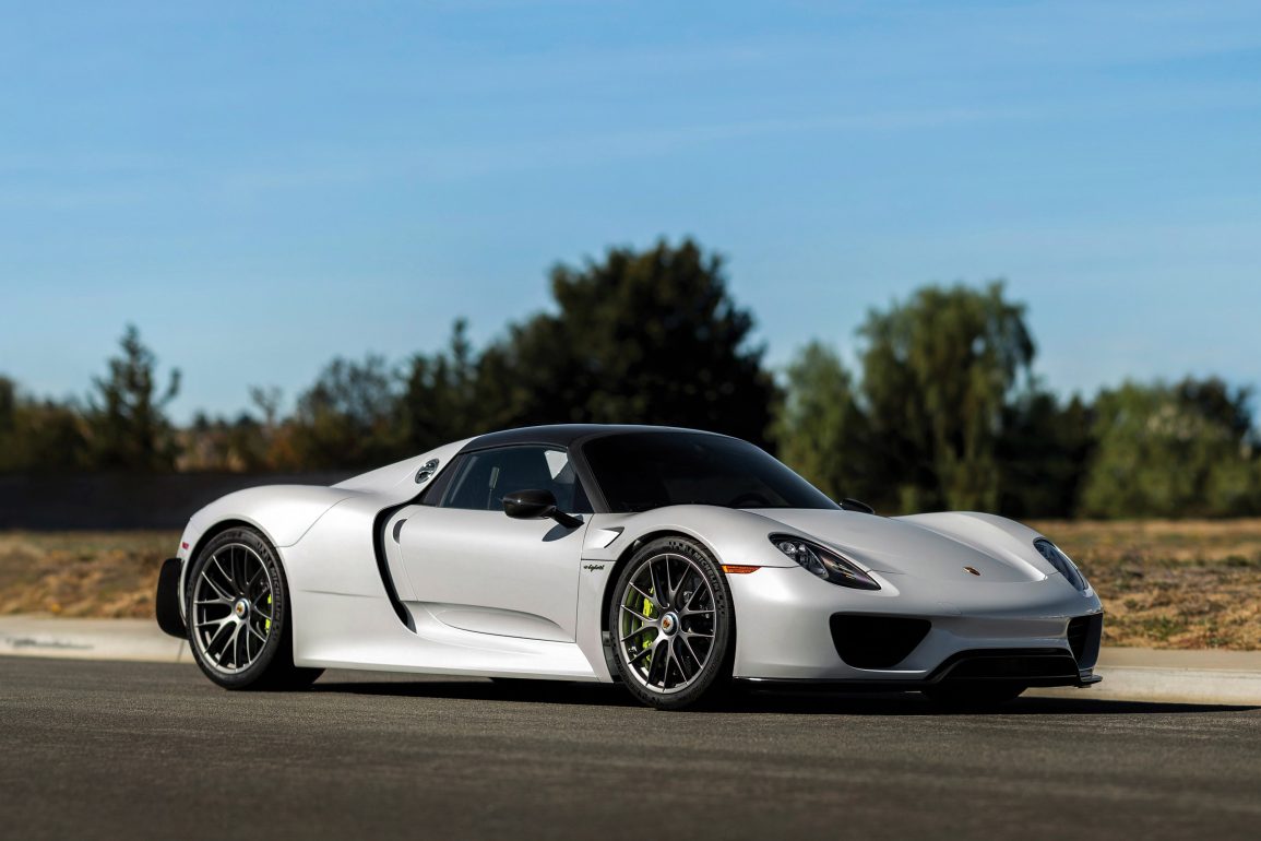 Porsche 918 - Research Hub