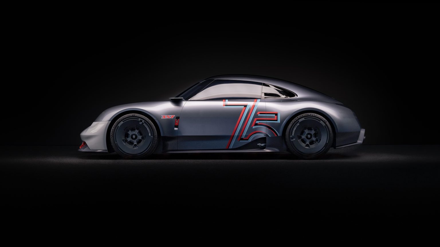 VIDEO: Porsche Concept "Vision 357" salutes the first Porsche 356