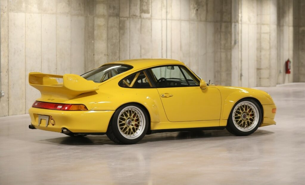 FOR SALE: 1996 Porsche 993 GT2R (Sold for $665,000)