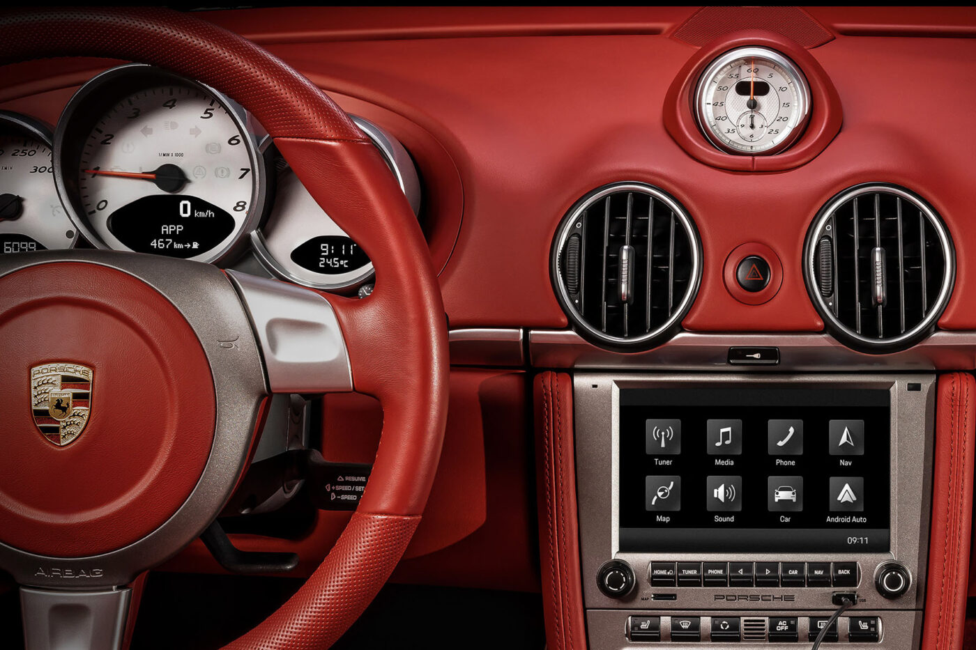 Porsche Classic Communication Announces New Products