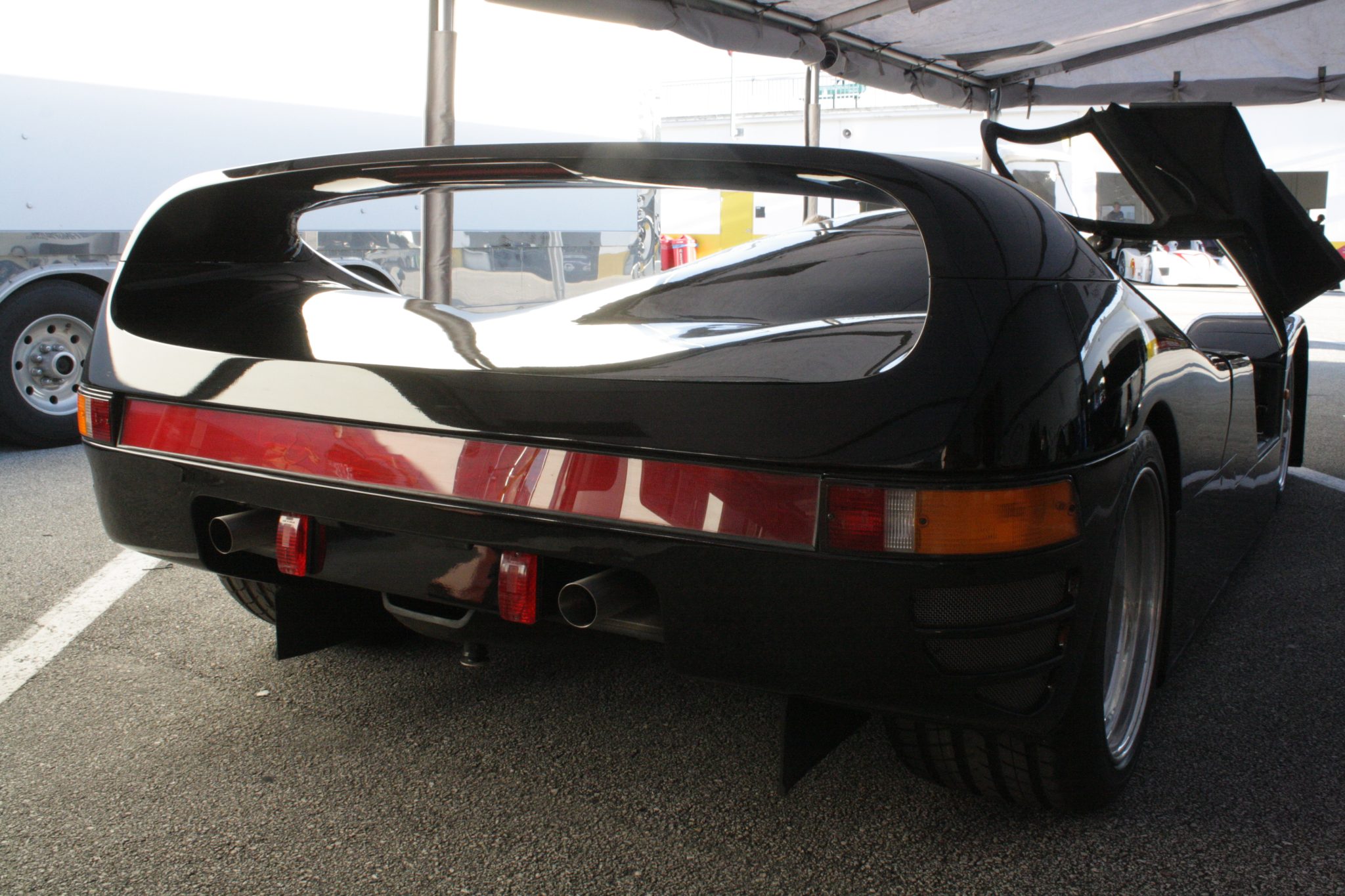 Porsche of the Day - Porsche Schuppan 962CR