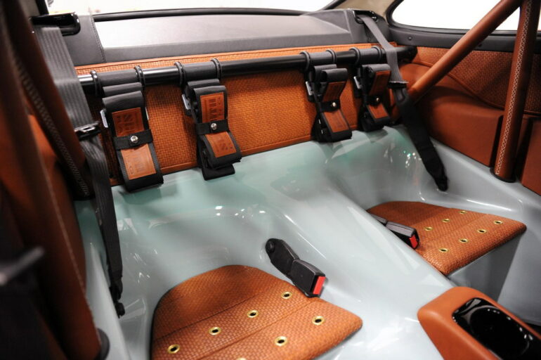 100+ Dazzlingly Detailed Singer Porsche Seats
