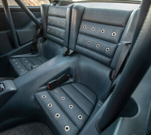 100+ Dazzlingly Detailed Singer Porsche Seats