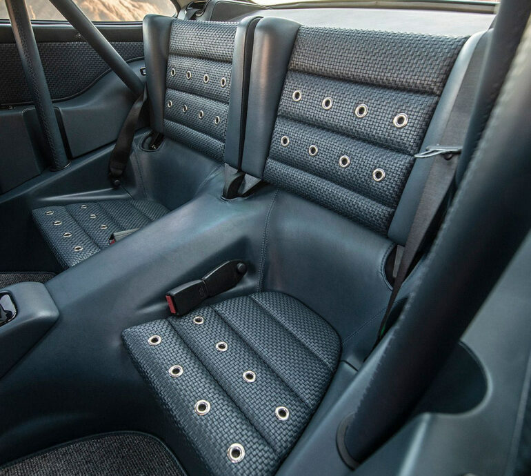 100+ Dazzlingly Detailed Singer Porsche Seats