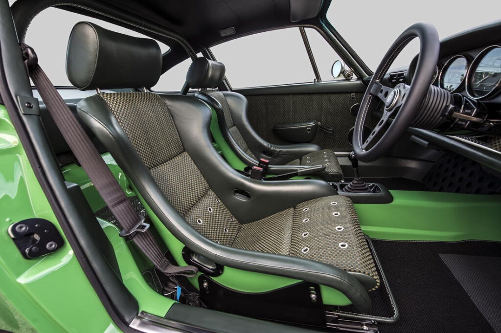 100+ Dazzlingly Detailed Singer Porsche Seats