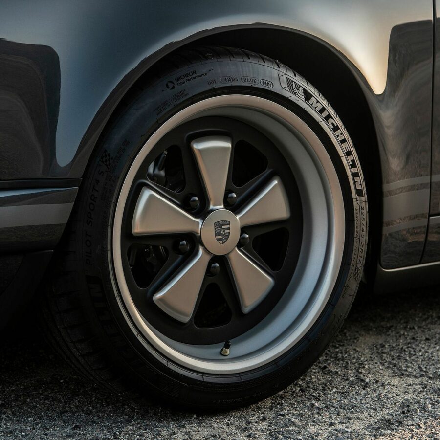 Suisse Commission by Singer Vehicle Design