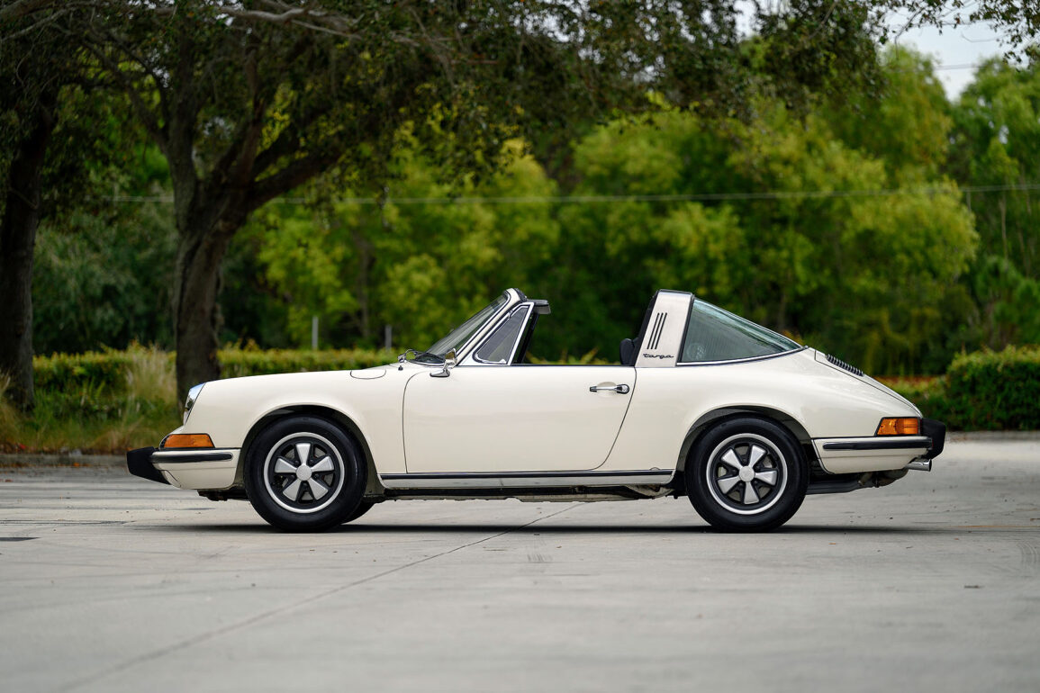 FOR SALE: 1973 Porsche 911T 2.4 Targa Coupe