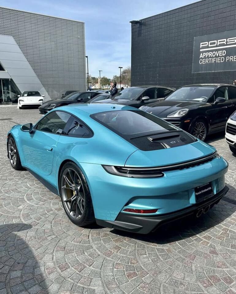Porsche Of The Day: Porsche 911 GT3 Touring (992) In Paint-To-Sample ...