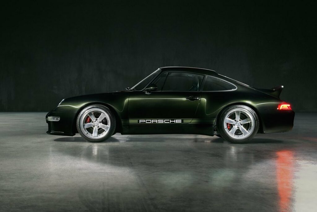 Porsche Of The Day: Gunther Werks Dunkelgrun Commission