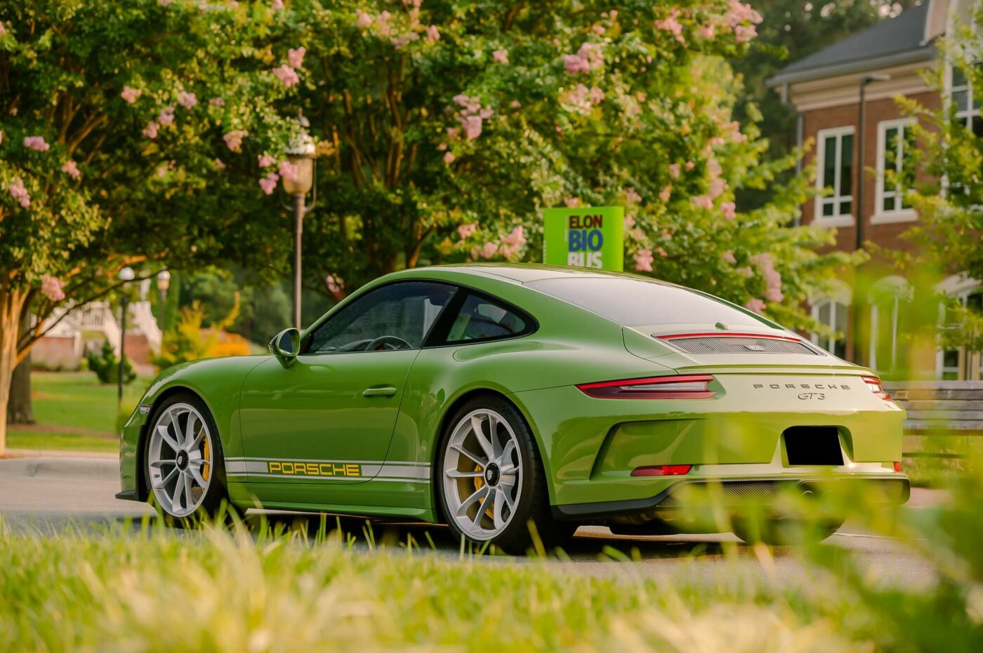 Porsche Of The Day: 2018 Porsche 911 (991.2) GT3 Touring In Paint To ...