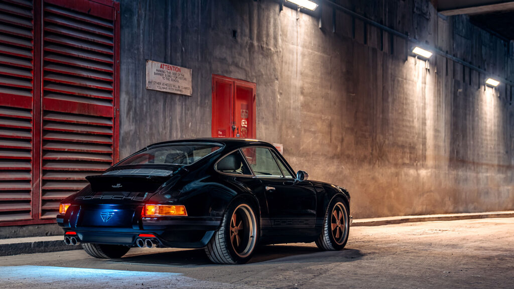 Porsche Of The Day: Theon Design Porsche 911 964 ITA001 Commission