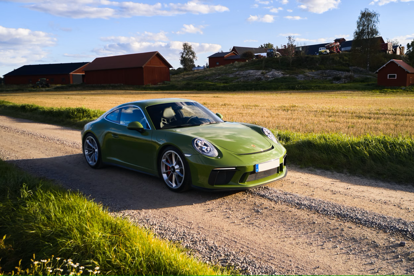 Porsche Of The Day: 2018 Porsche 911 GT3 Touring In PTS Olive Green