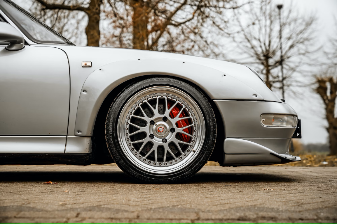 Porsche Of The Day: Modified 1996 Porsche 911 (993) Turbo