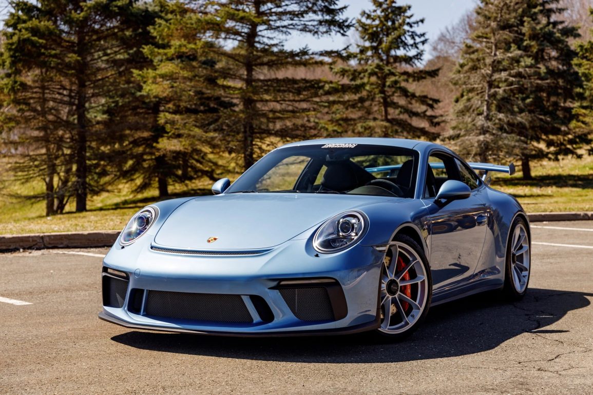 Porsche Of The Day: Gemini Blue 2018 Porsche 911 GT3