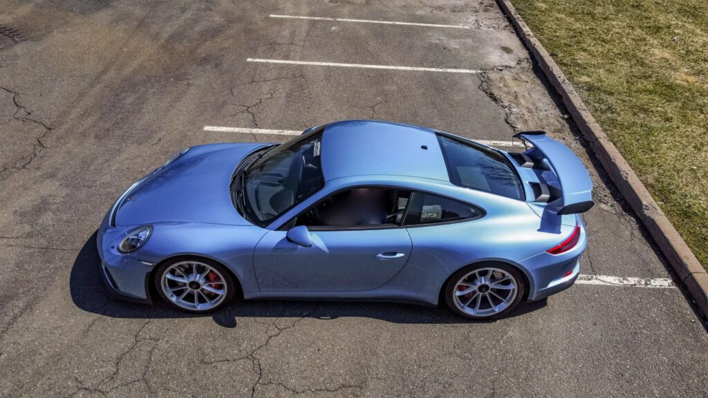 Porsche Of The Day: Gemini Blue 2018 Porsche 911 GT3