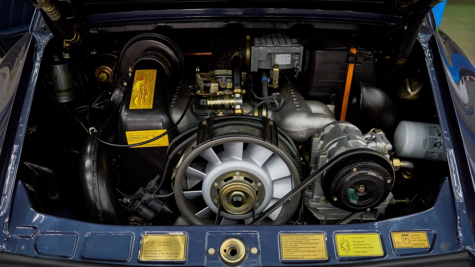 FOR SALE: 1985 Porsche 911 Carrera Coupe