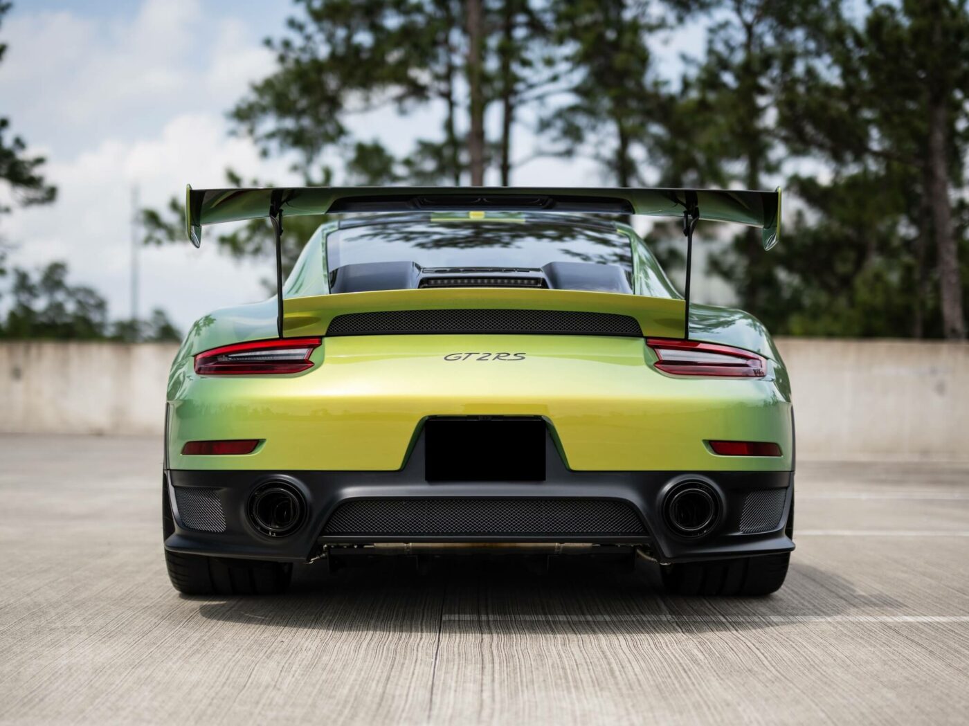 FOR SALE: 2019 Porsche 911 GT2 RS Python Green Chromaflair