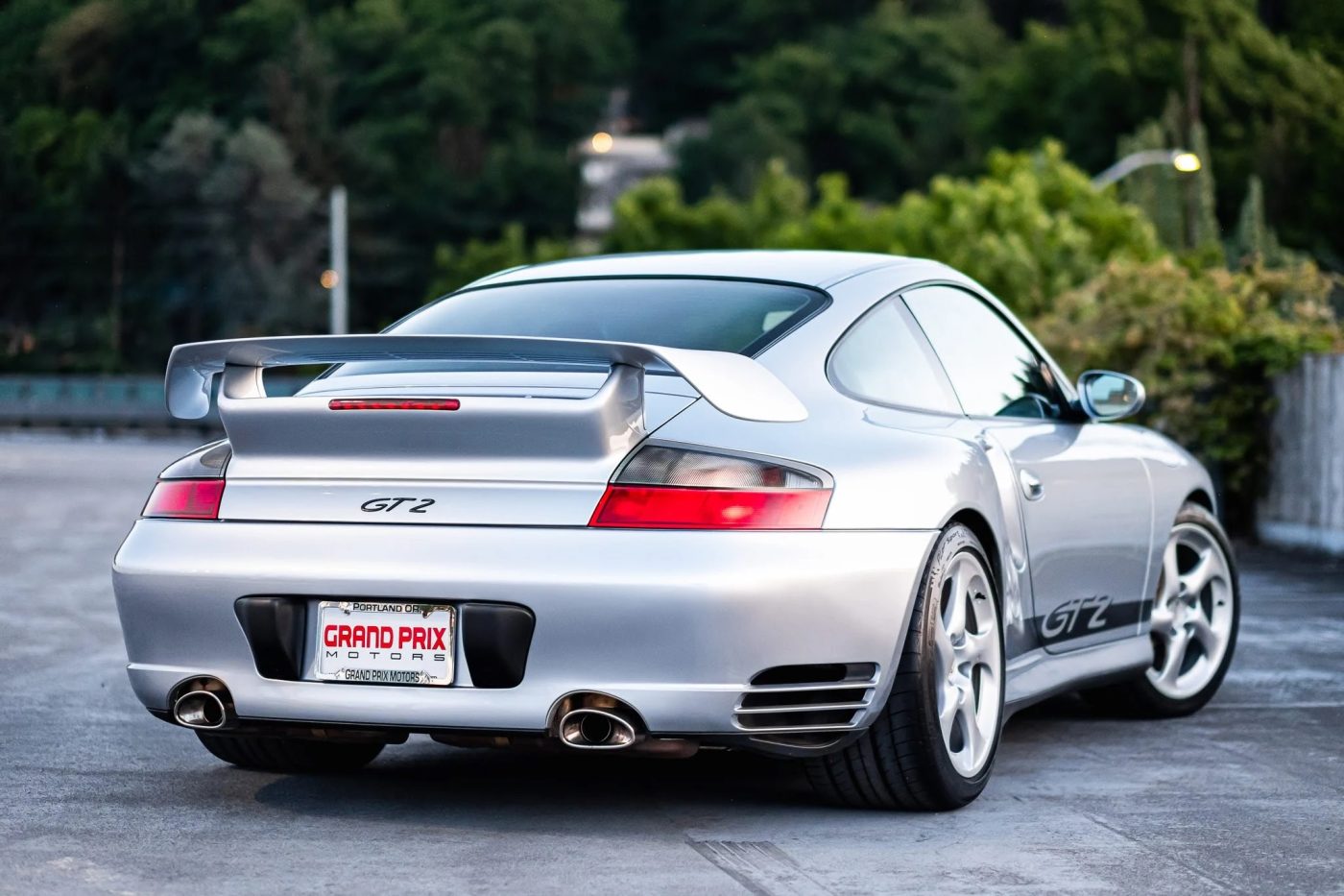 FOR SALE: 2002 Porsche 911 GT2