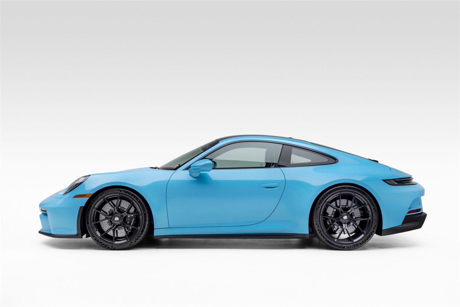 Porsche Of The Day: Olympic Blue 2023 Porsche 911 GT3 Touring