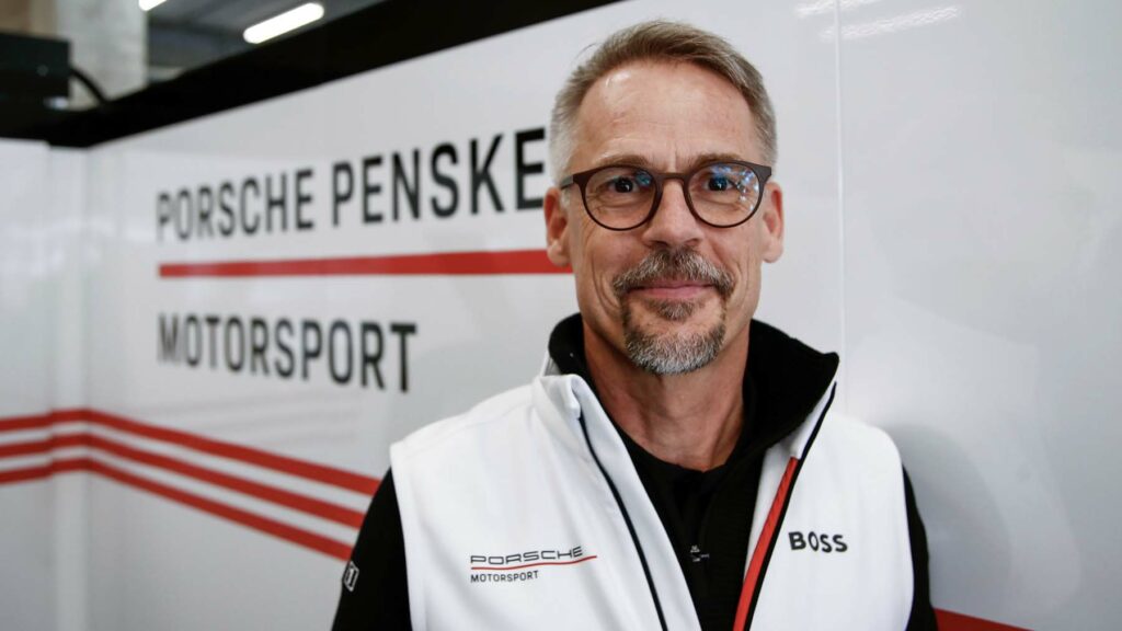 Porsche attacks Le Mans 24 on manufacture's 75th birthday