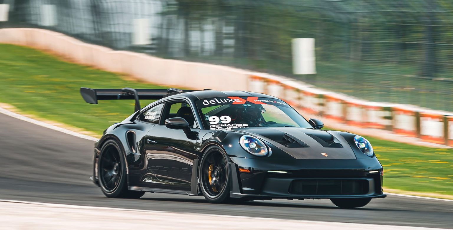 Porsche 911 GT3 RS sets production car record