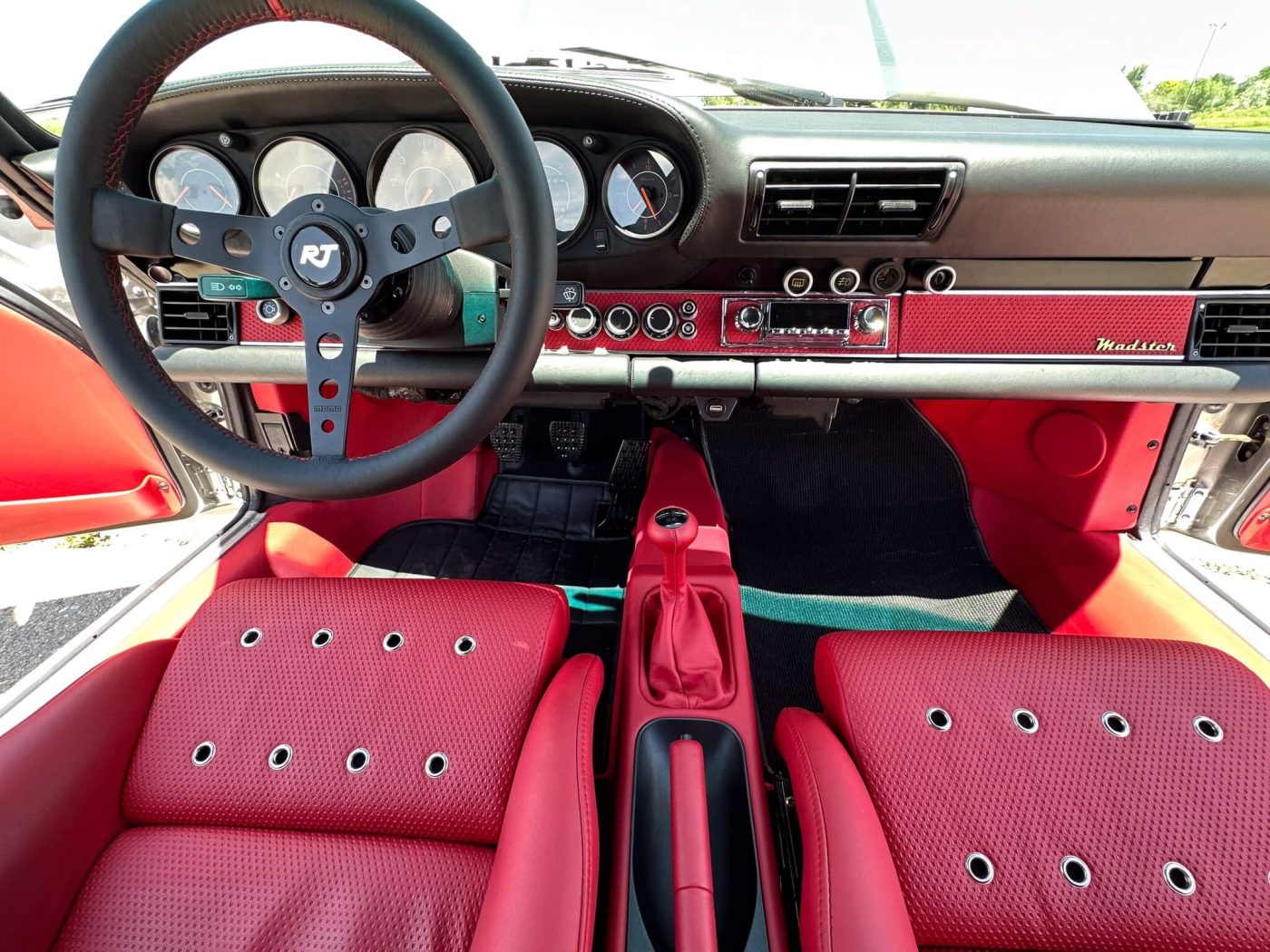 FOR SALE: 1991 Porsche 964 Carrera 2 “Madster RT”